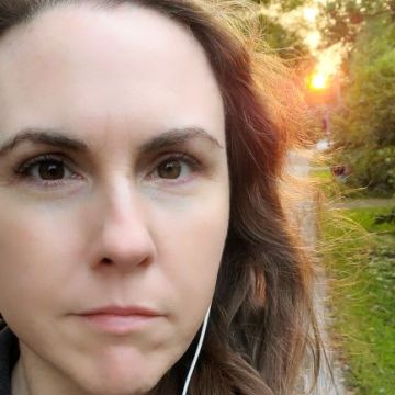 Lisa M. Lipscomb - Ordained Minister - Get Ordained