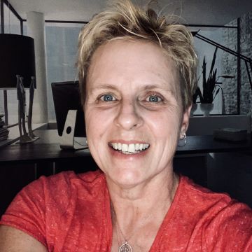 Whitney Lynn Henson - Ordained Minister - Get Ordained