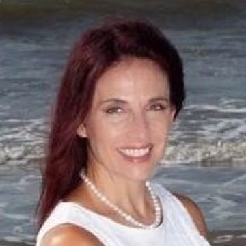 Laura - Ordained Minister - Get Ordained