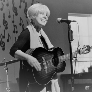 Cindy Lin Weir - Ordained Minister - Get Ordained