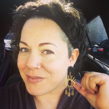 Elizabeth Mann - Ordained Minister - Get Ordained