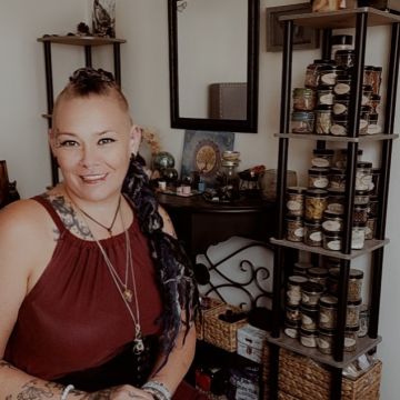 Rebecca Jean Fae - Ordained Minister - Get Ordained