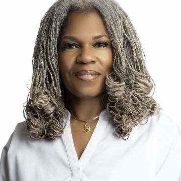 Shonette Miller - Ordained Minister - Get Ordained