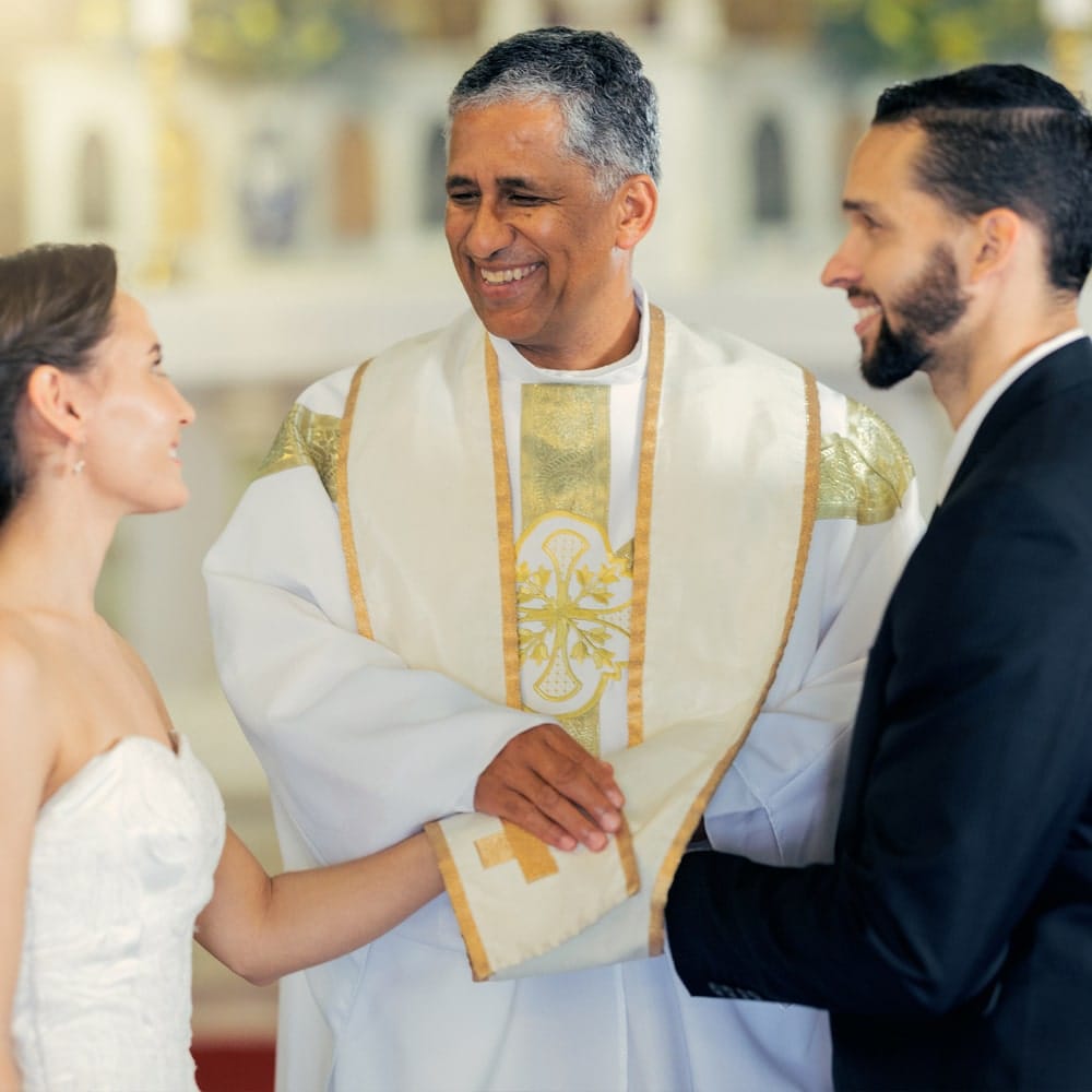 Find a Minister to Perform a Marriage - Get Ordained